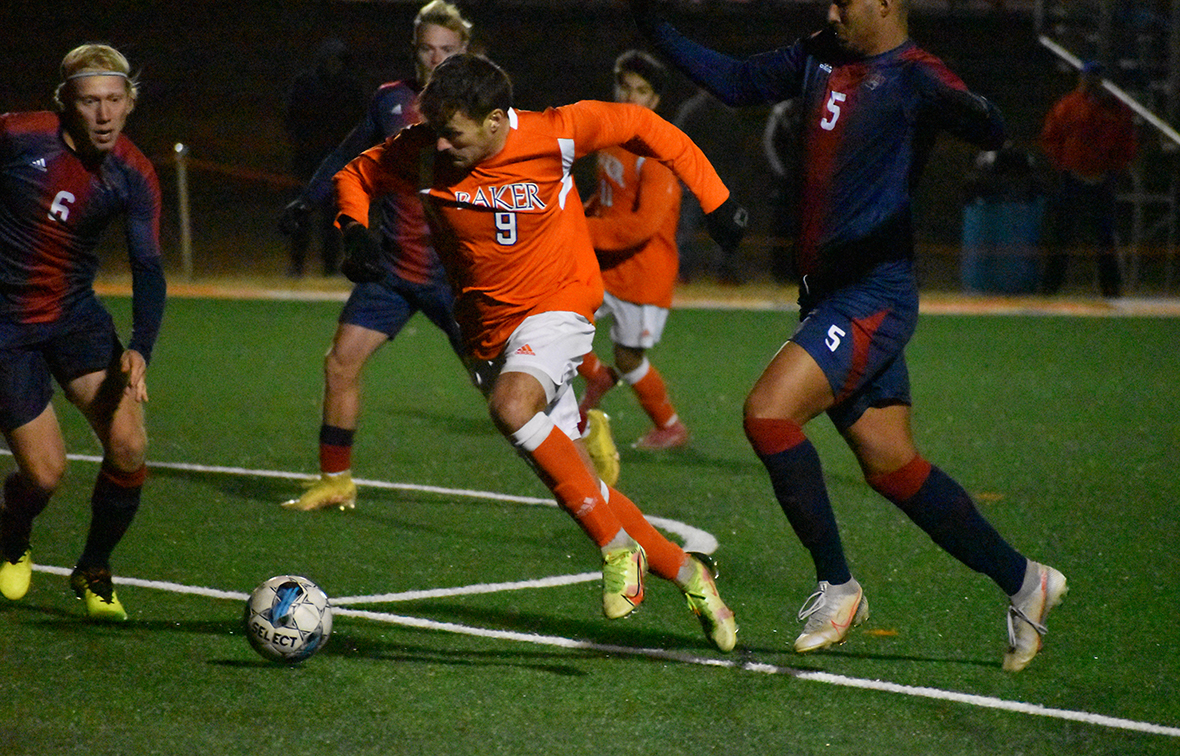 Colin Menick van SV Ouderkerk naar Baker University! - Global Sport and ...